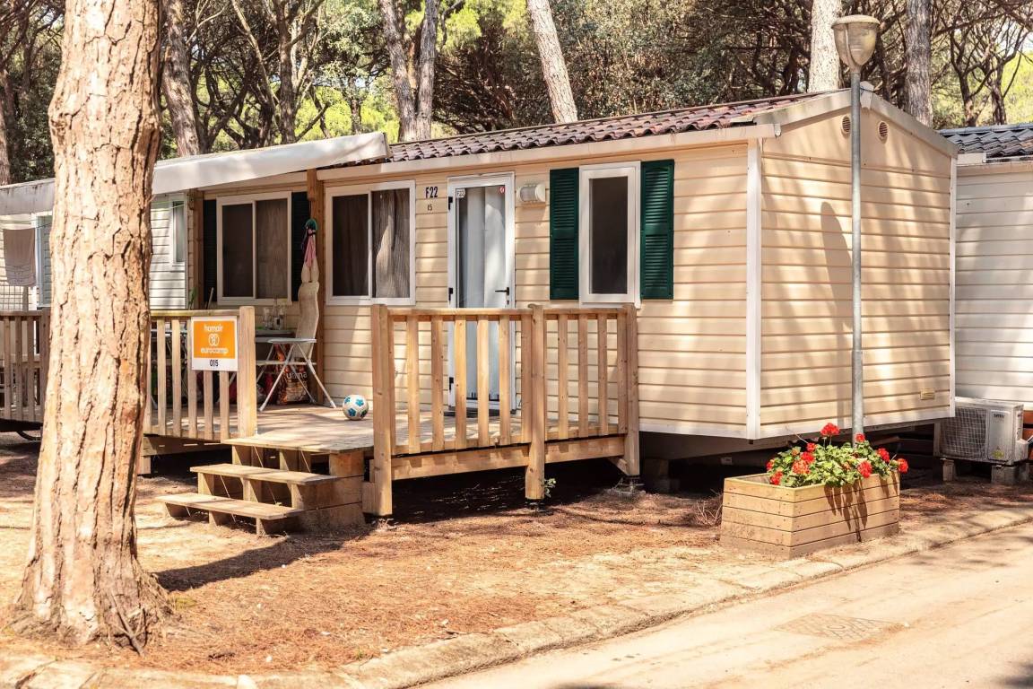 34 M² Mobil-home ∙ 3 Chambres ∙ 6 Personnes - Émilie-Romagne
