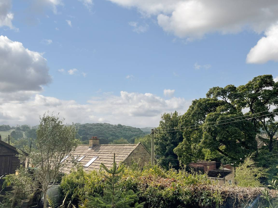 Cottage ∙ 3 Bedrooms ∙ 6 Guests - Queen's Park