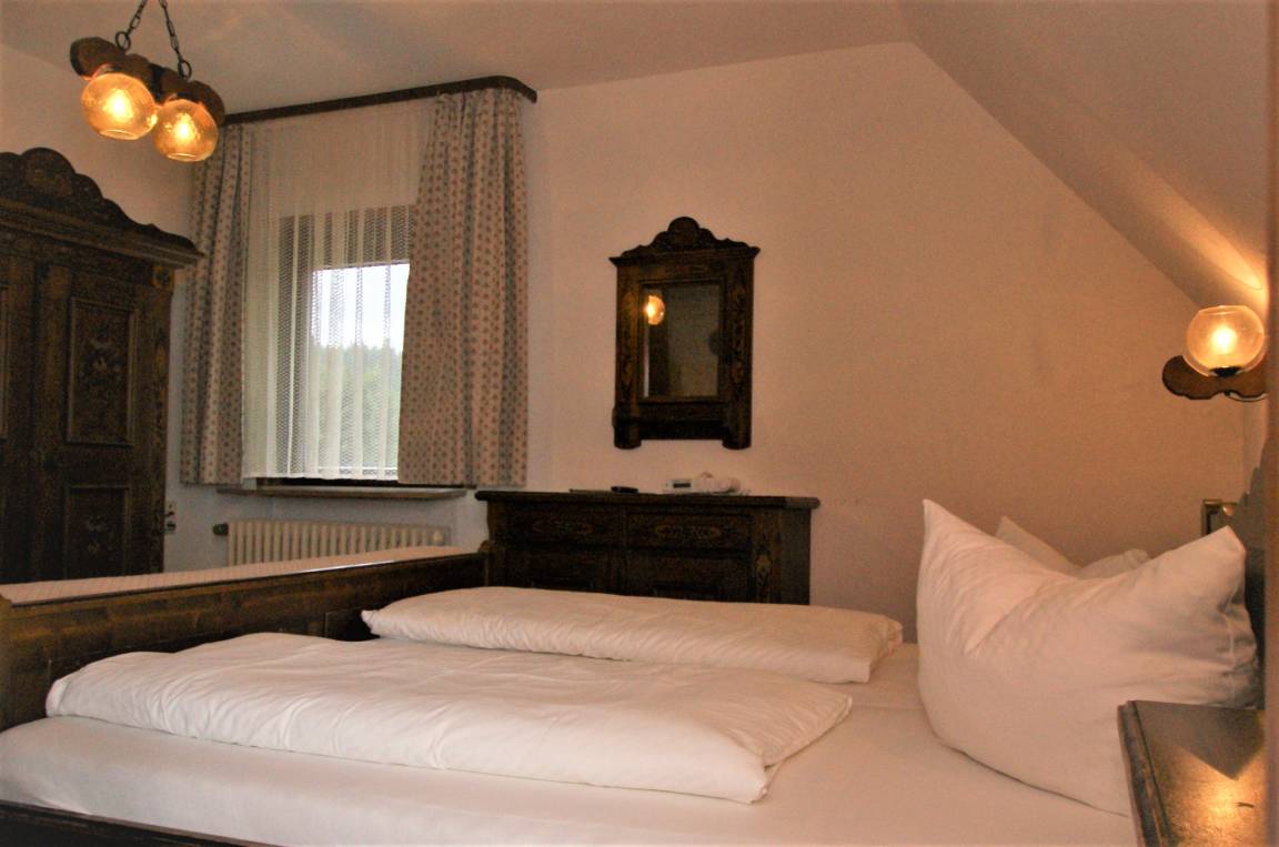 Ferienwohnung ∙ 2 Schlafzimmer ∙ 2 Gäste - Titisee-Neustadt