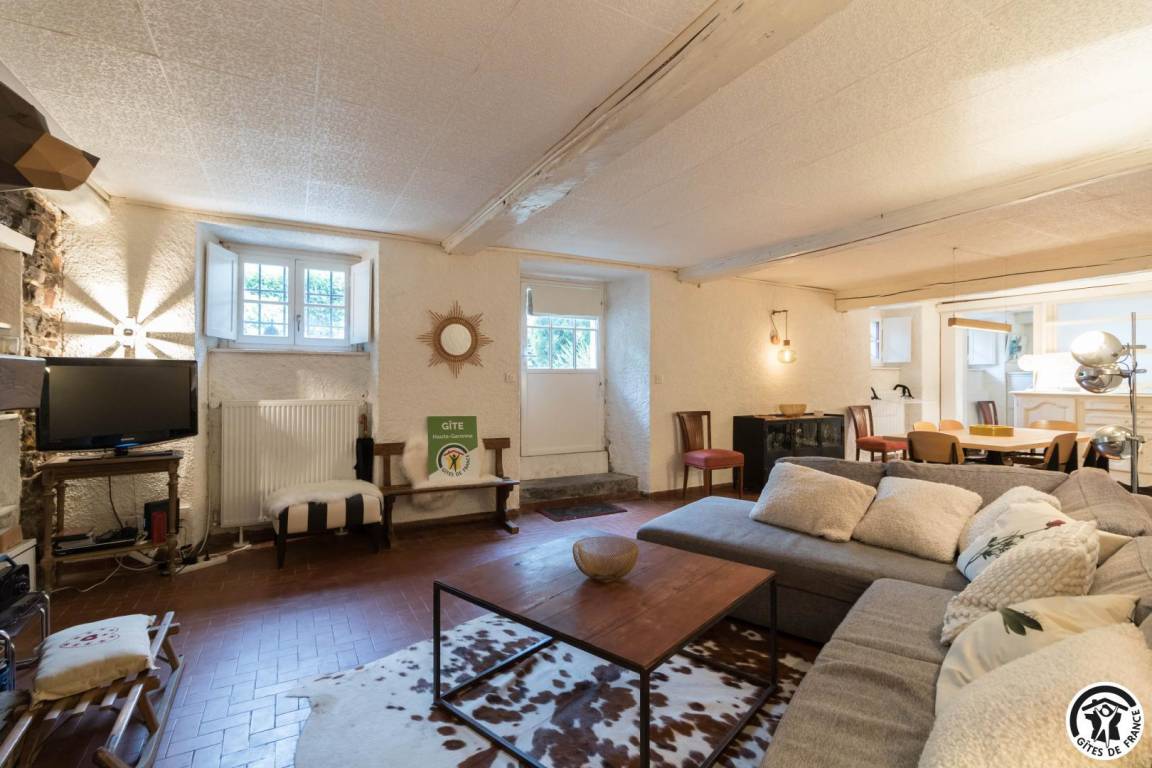 90 M² Gîte ∙ 2 Chambres ∙ 6 Personnes - Bagnères-de-Luchon