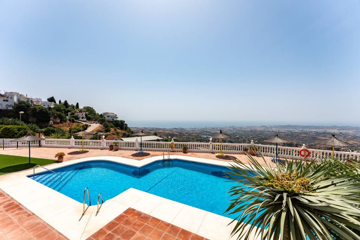 70 M² Apartment ∙ 2 Bedrooms ∙ 4 Guests - Mijas