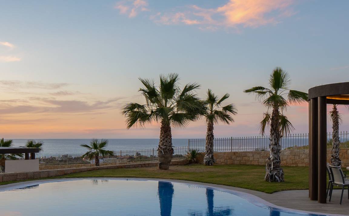 170 M² Villa ∙ 3 Bedrooms ∙ 8 Guests - Hersonissos