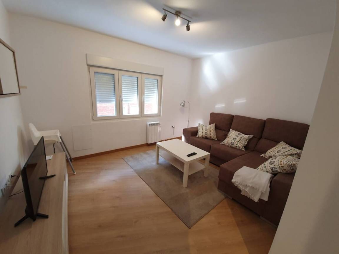 80 M² Appartement ∙ 3 Chambres ∙ 6 Personnes - Gijón
