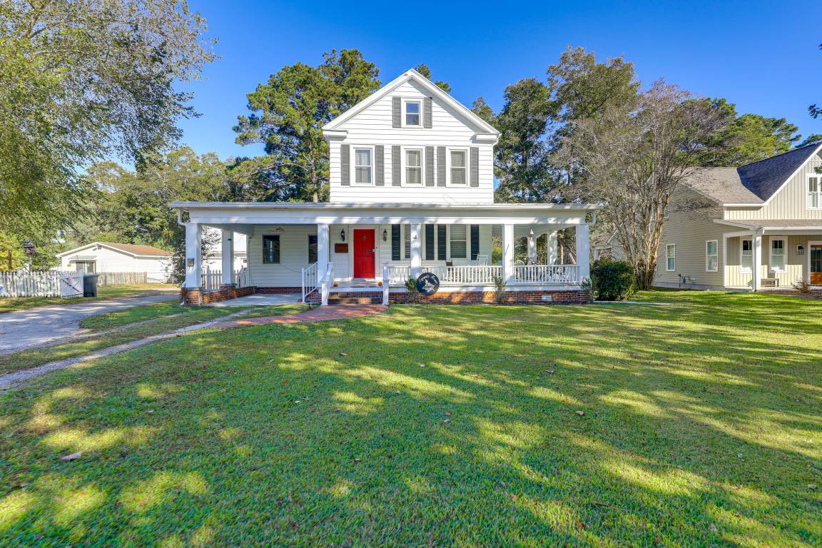 222 M² House ∙ 4 Bedrooms ∙ 7 Guests - New Bern, NC