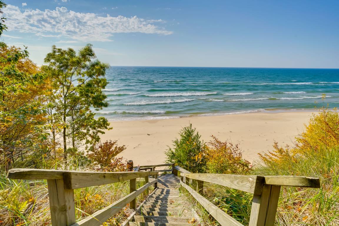278 M² Cottage ∙ 5 Bedrooms ∙ 12 Guests - Duck Lake State Park, Whitehall