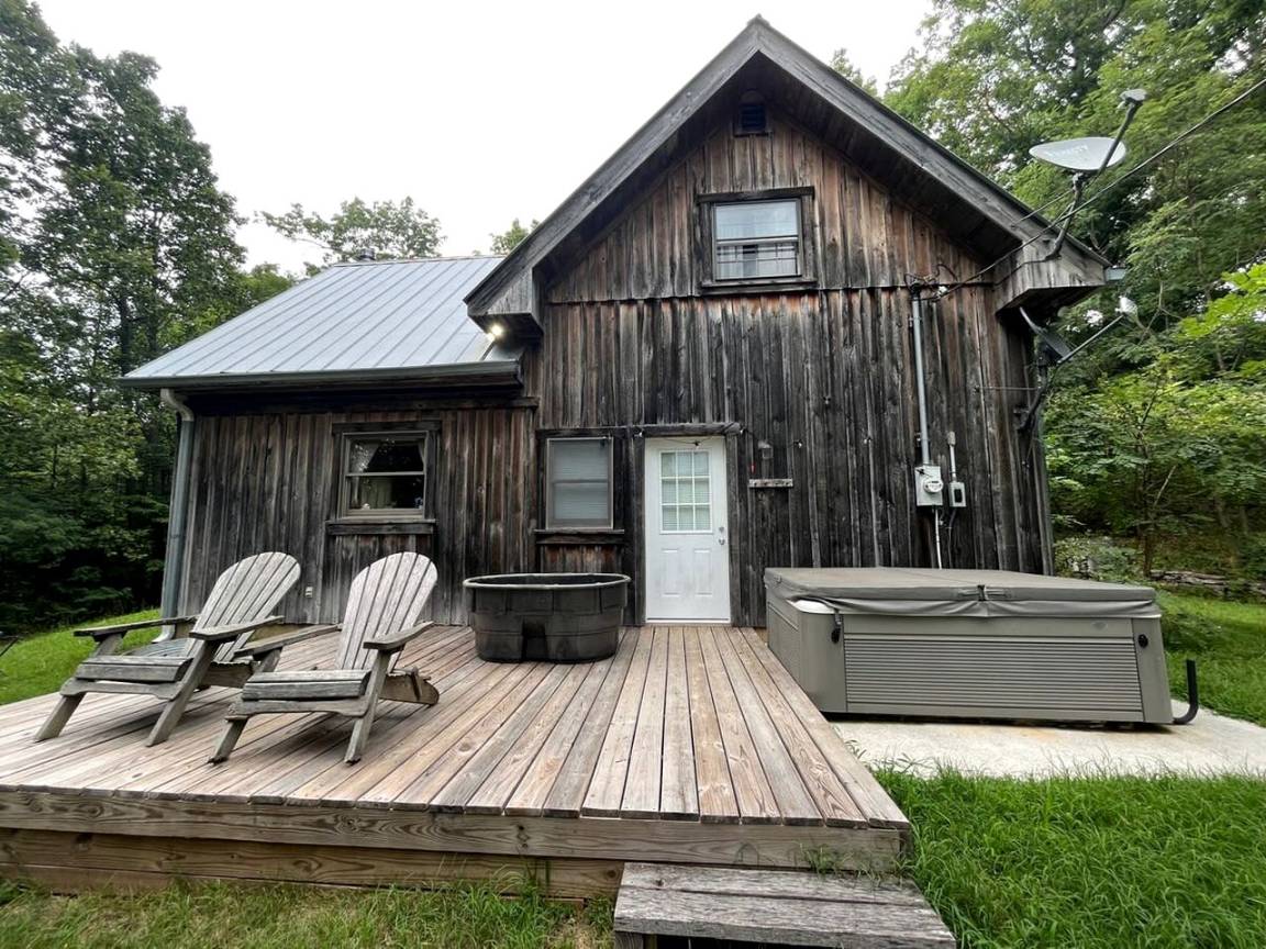 House ∙ 1 Bedroom ∙ 4 Guests - Fairview, TN