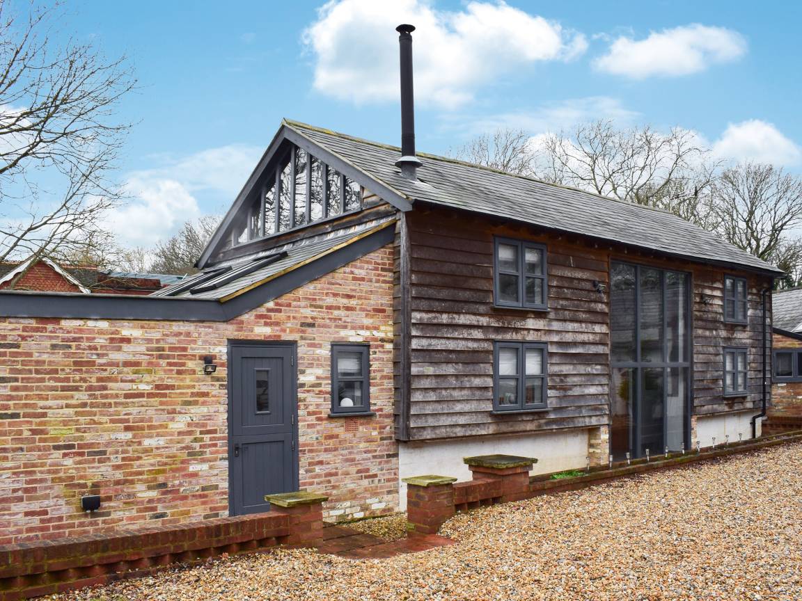 Cottage ∙ 2 Bedrooms ∙ 4 Guests - Lewes Castle & Museum