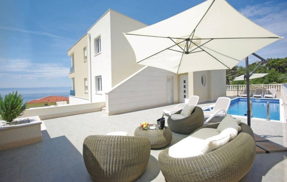 Apartment ∙ 2 Bedrooms ∙ 4 Guests - Makarska