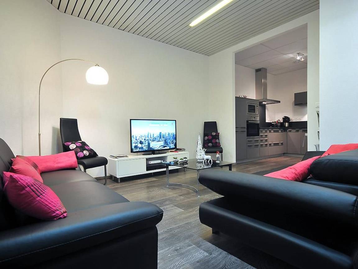 89 M² Apartamento ∙ 3 Habitaciones ∙ 6 Huéspedes - Colmar