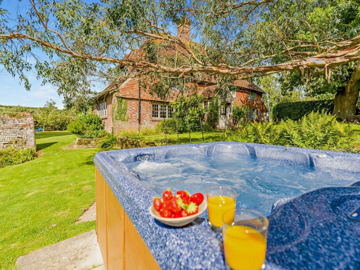 Cottage ∙ 4 Bedrooms ∙ 8 Guests - Camber Sands