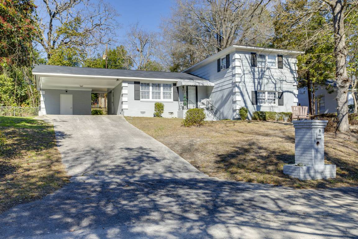 137 M² House ∙ 4 Bedrooms ∙ 9 Guests - Columbia, SC