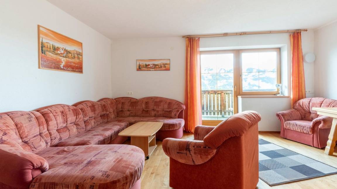 168 M² Apartment ∙ 4 Bedrooms ∙ 12 Guests - Kaltenbach