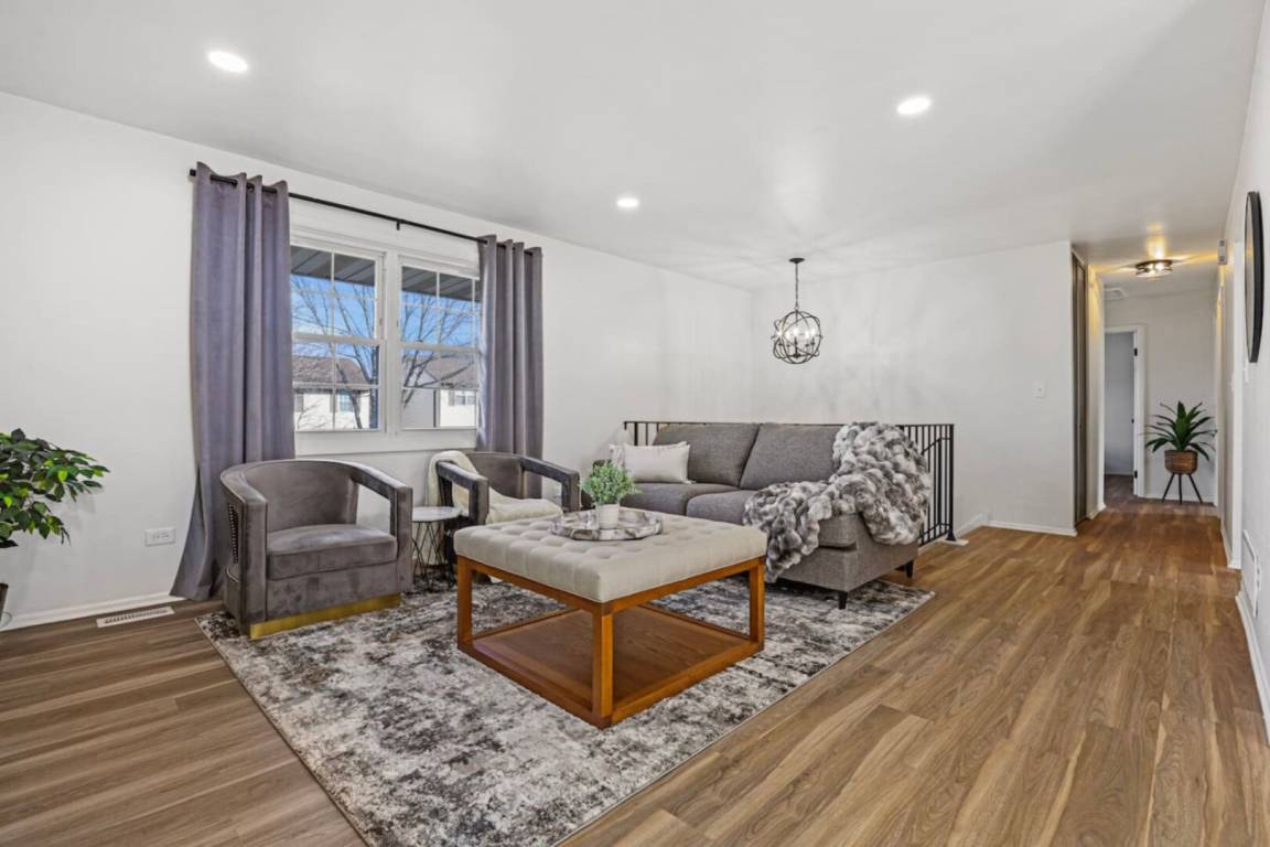 70 M² Casa ∙ 4 Habitaciones ∙ 8 Huéspedes - Downers Grove, IL