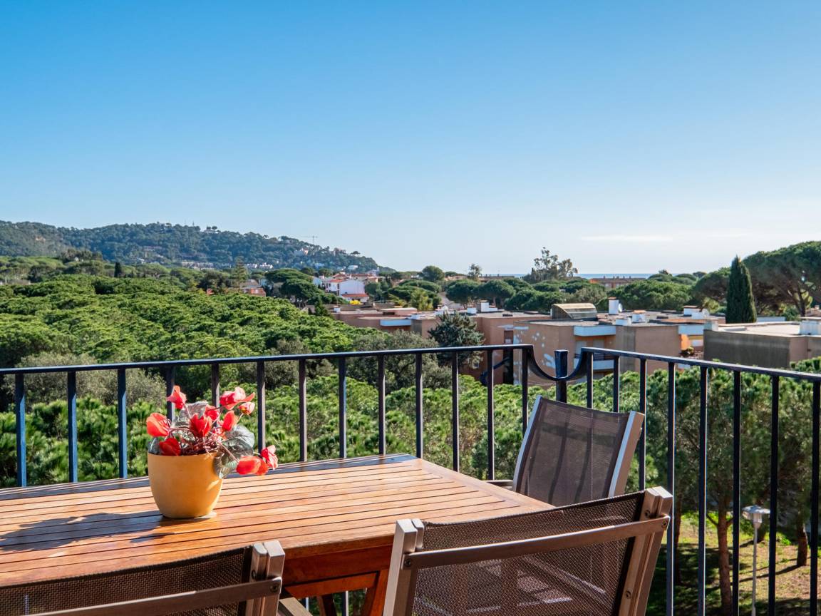 88 M² Apartamento ∙ 3 Habitaciones ∙ 6 Huéspedes - Palamós