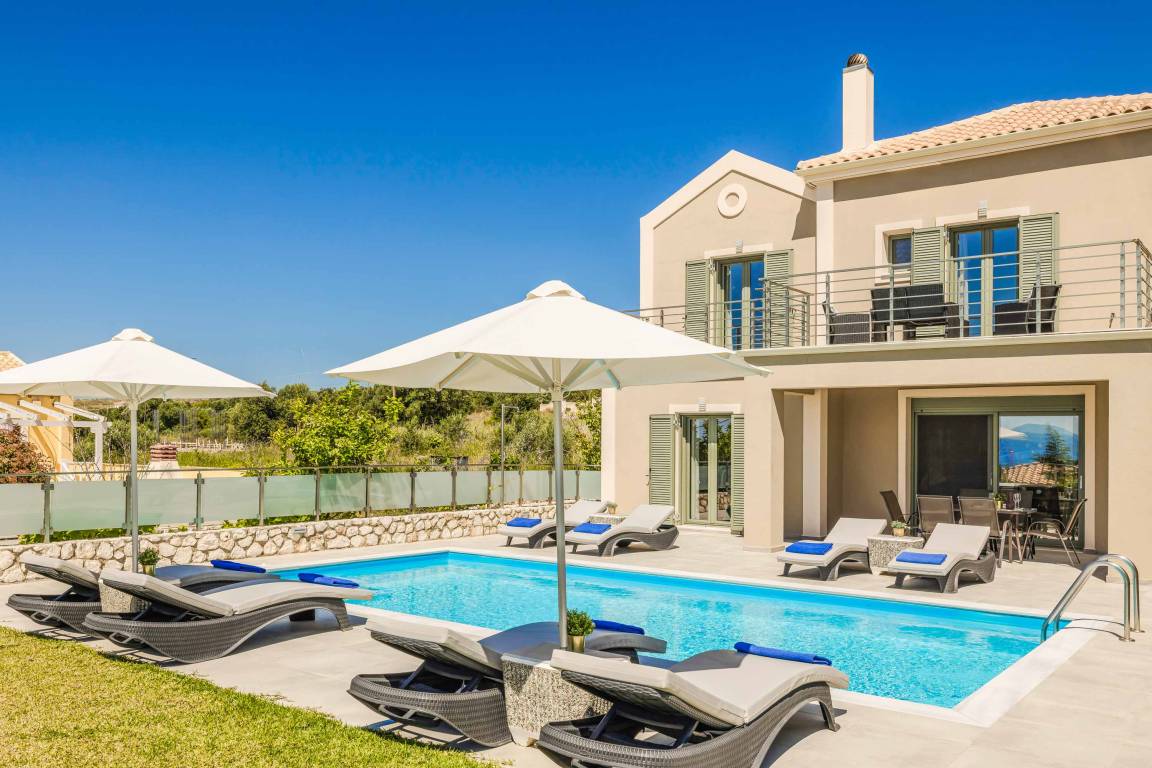 Villa ∙ 4 Bedrooms ∙ 8 Guests - Cephalonia