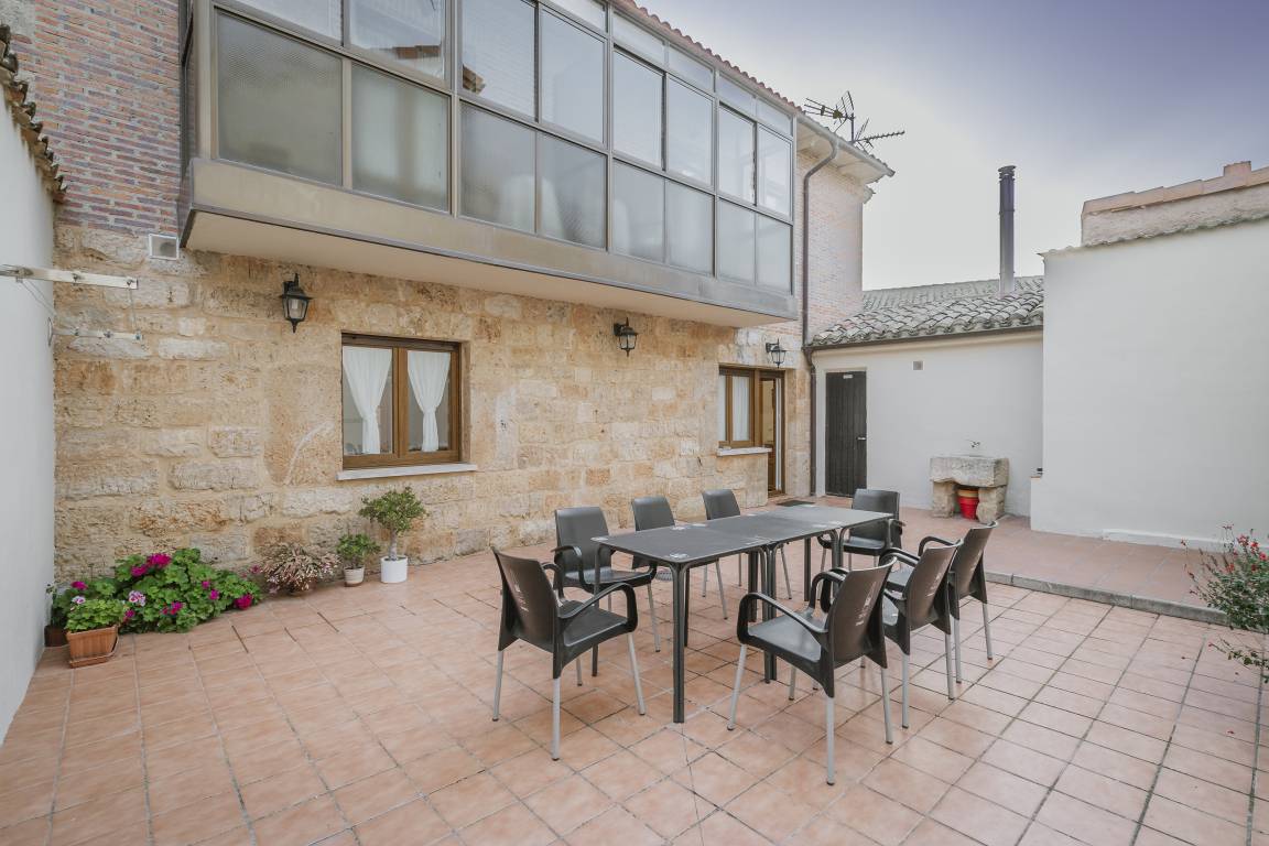220 M² Casa ∙ 6 Habitaciones ∙ 12 Huéspedes - Villegas