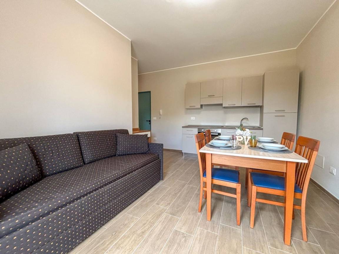 50 M² Apartamento ∙ 2 Habitaciones ∙ 4 Huéspedes - Pineto