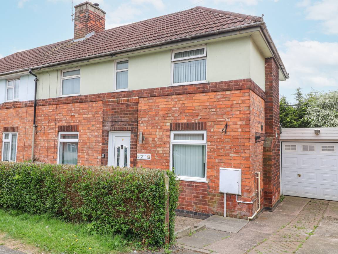 Cottage ∙ 3 Bedrooms ∙ 5 Guests - Leicester