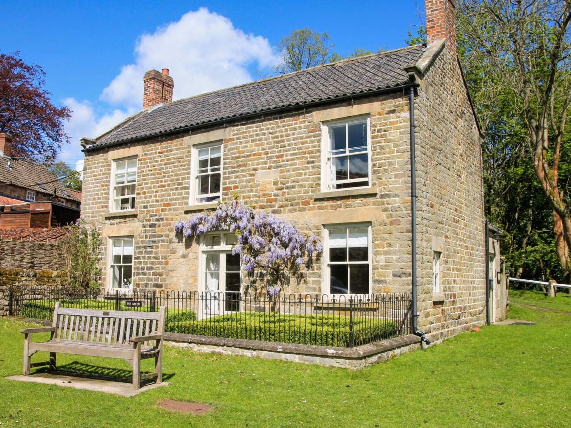 Cottage ∙ 3 Bedrooms ∙ 6 Guests - Goathland