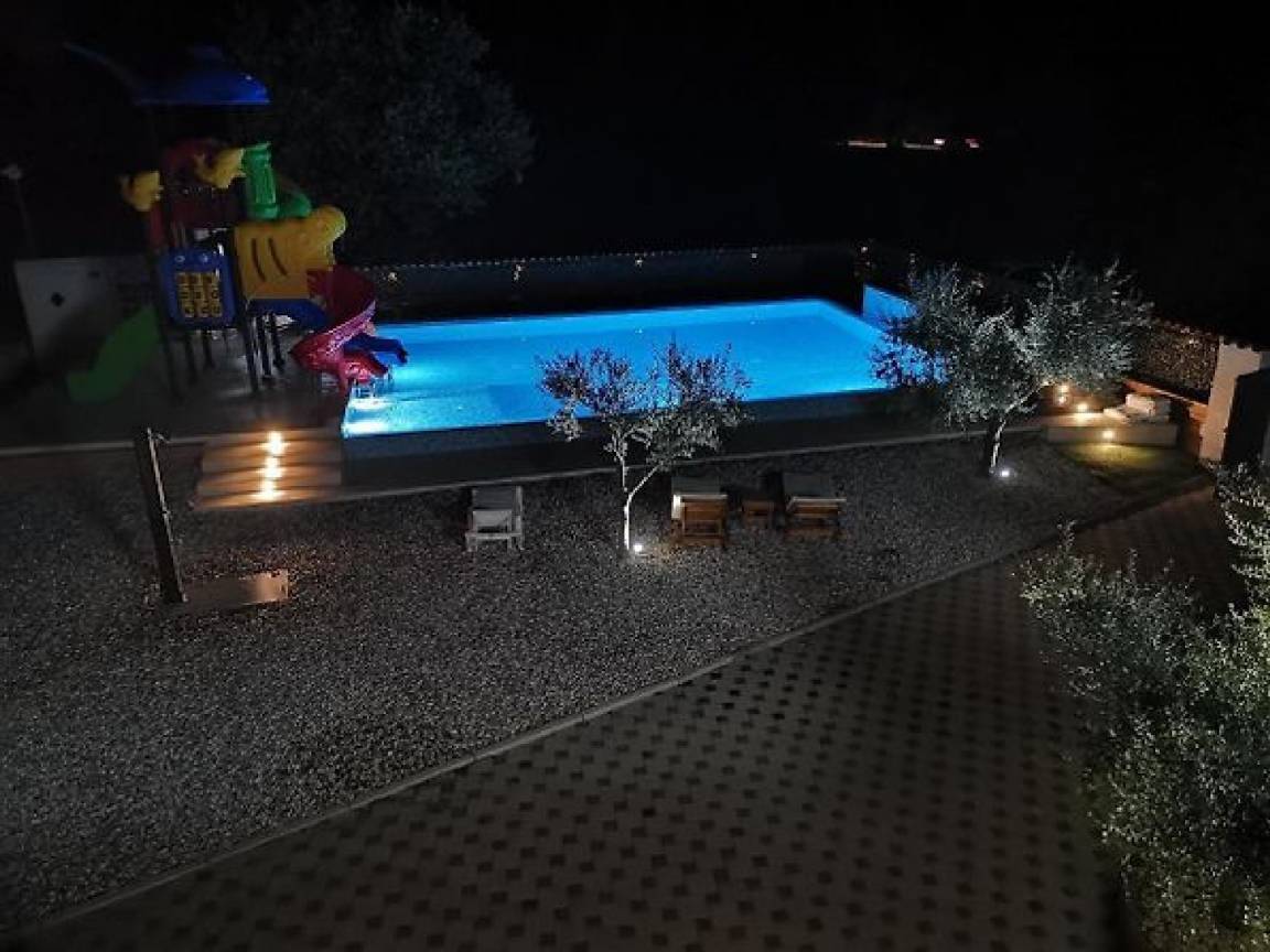 38 M² Camping-unterkunft ∙ 2 Schlafzimmer ∙ 6 Gäste - Medulin
