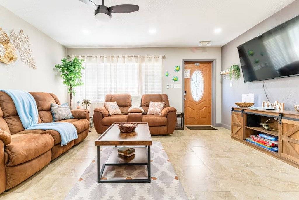 Ferienhaus ∙ 3 Schlafzimmer ∙ 10 Gäste - Indian Rocks Beach, FL