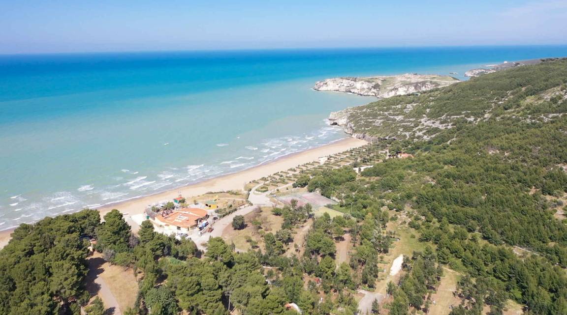 24 M² Caravan ∙ 2 Bedrooms ∙ 4 Guests - Peschici