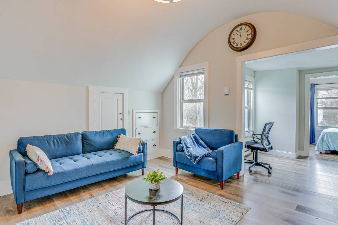 69 M² Apartamento ∙ 2 Quartos ∙ 4 Hóspedes - Quincy, MA