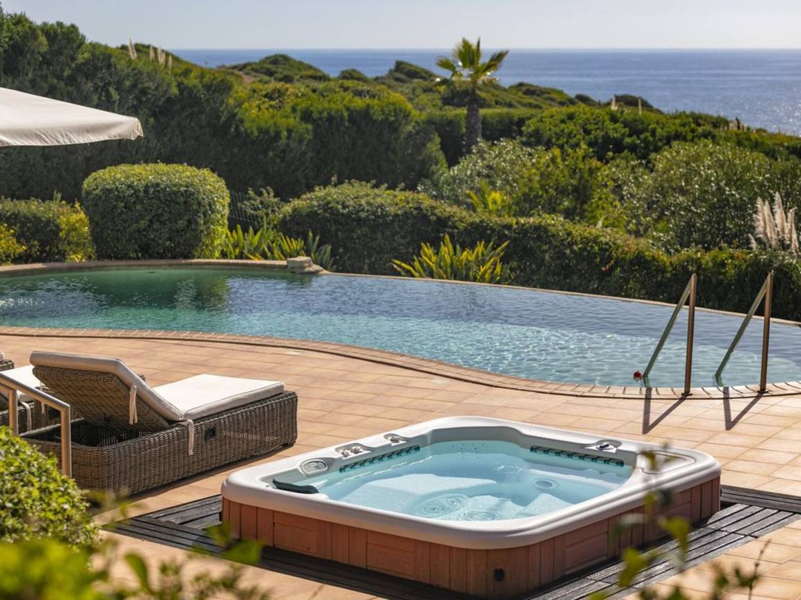 Villa ∙ 5 Bedrooms ∙ 10 Guests - Ferragudo