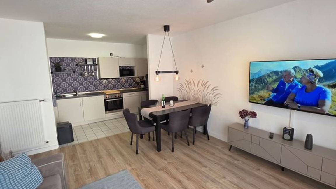 45 M² Ferienwohnung ∙ 1 Schlafzimmer ∙ 4 Gäste - Waren (Müritz)