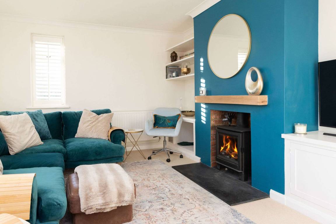 149 M² House ∙ 4 Bedrooms ∙ 8 Guests - Chichester