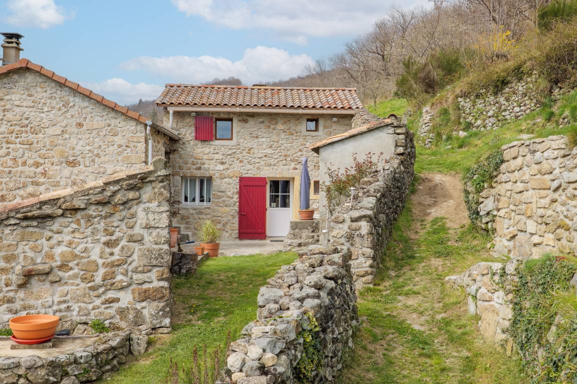 32 M² Chambre D'hôtes ∙ 1 Chambre ∙ 2 Personnes - Thueyts