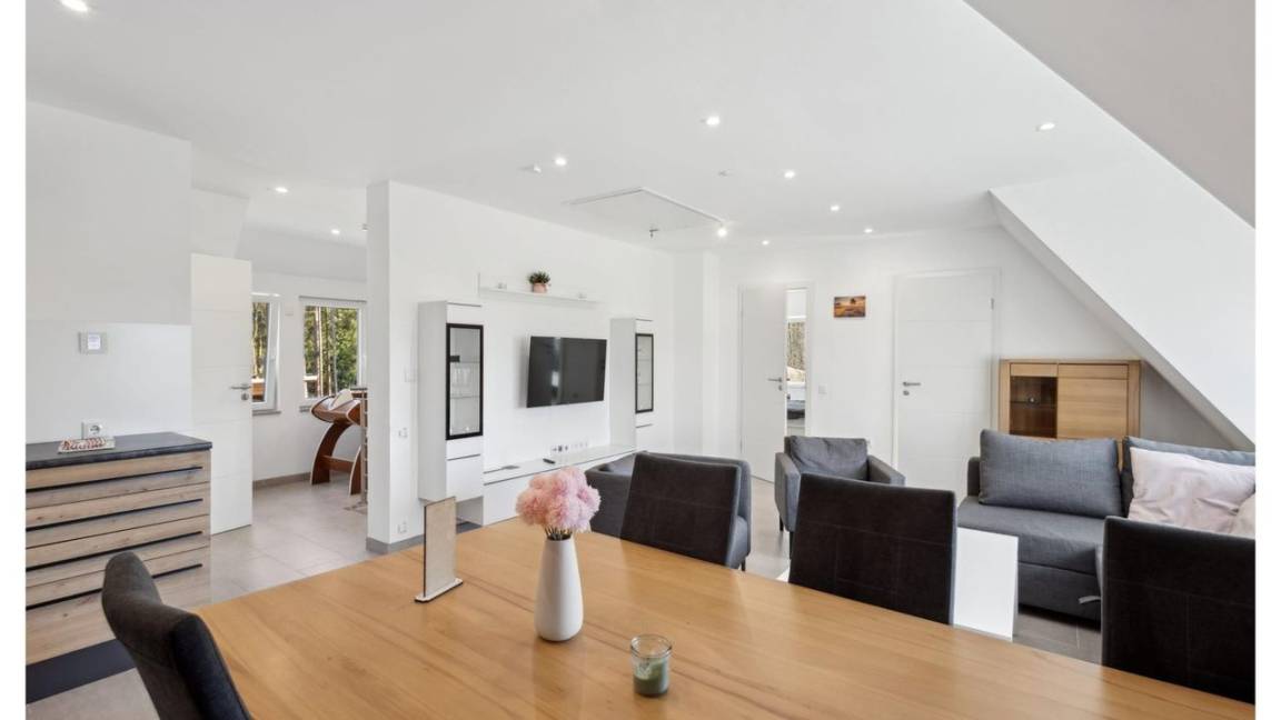 100 M² Ferienwohnung ∙ 2 Schlafzimmer ∙ 6 Gäste - Soltau