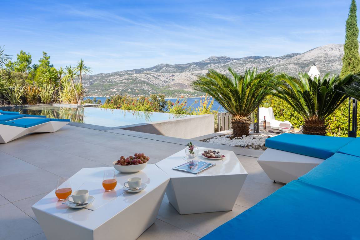 Villa ∙ 5 Bedrooms ∙ 10 Guests - Korčula