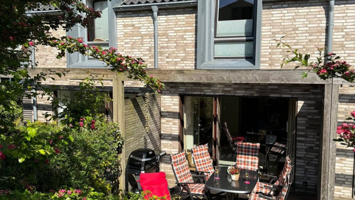 92 M² Ferienhaus ∙ 3 Schlafzimmer ∙ 7 Gäste - Juist