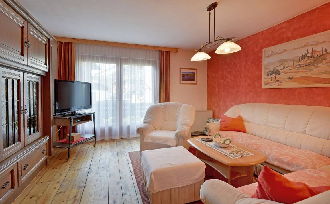 110 M² Ferienhaus ∙ 4 Schlafzimmer ∙ 10 Gäste - Kitzbühel