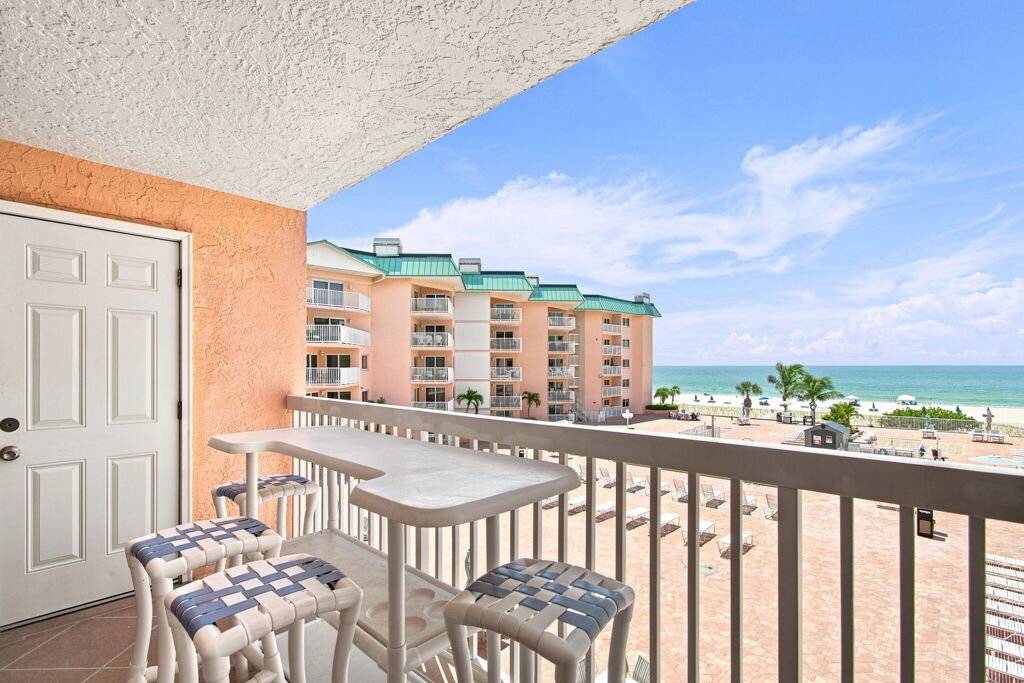 92 M² Apartamento ∙ 1 Habitación ∙ 6 Huéspedes - Indian Shores, FL