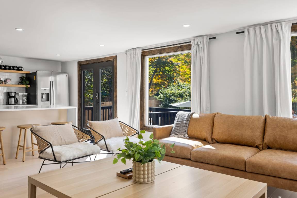 House ∙ 6 Bedrooms ∙ 13 Guests - Hunter Mountain, NY