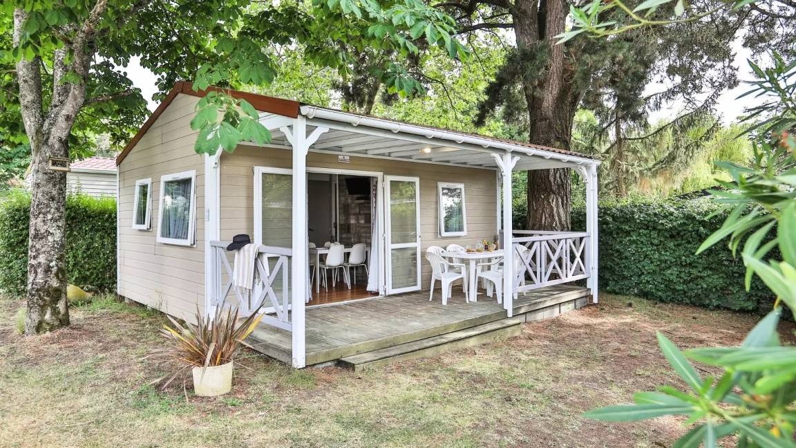 26 M² Chalet ∙ 2 Chambres ∙ 3 Personnes - Apremont