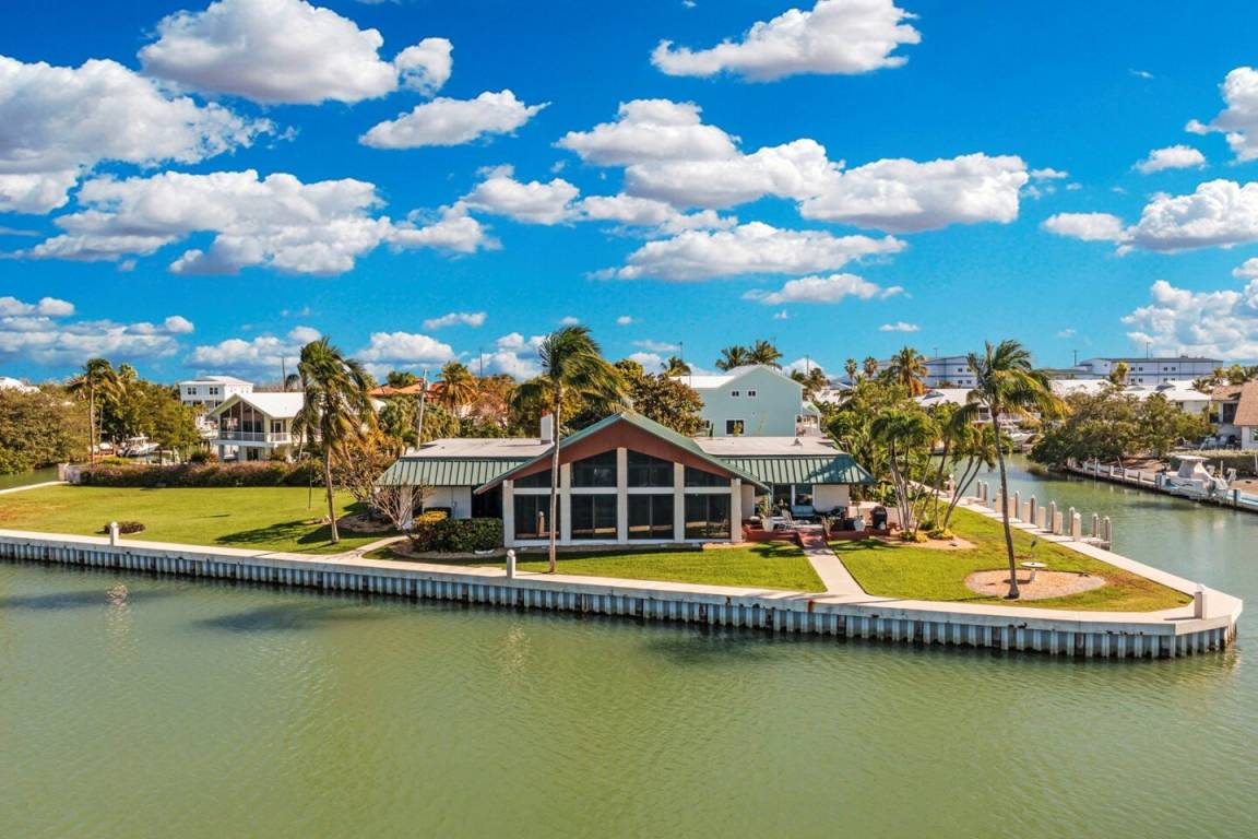 Apartment ∙ 5 Bedrooms ∙ 10 Guests - Marathon, FL