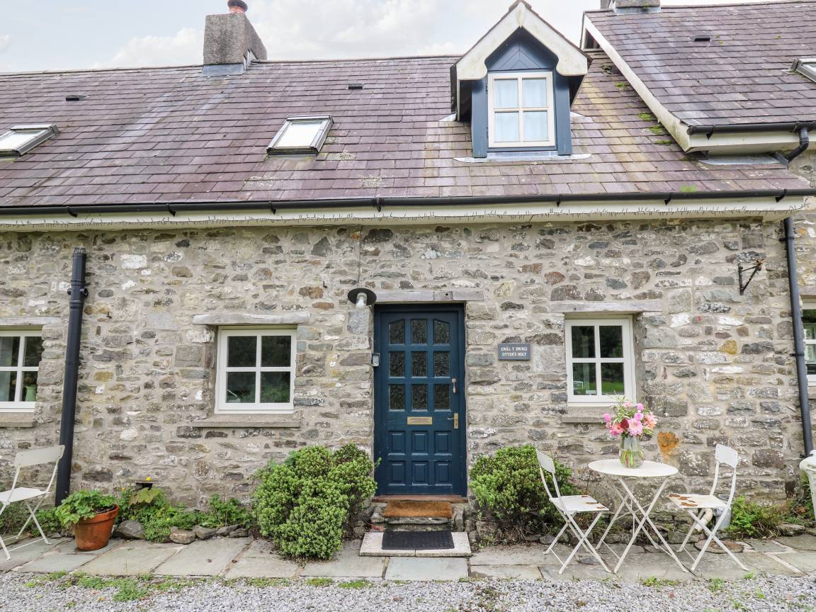 Cottage ∙ 3 Bedrooms ∙ 5 Guests - Ceredigion