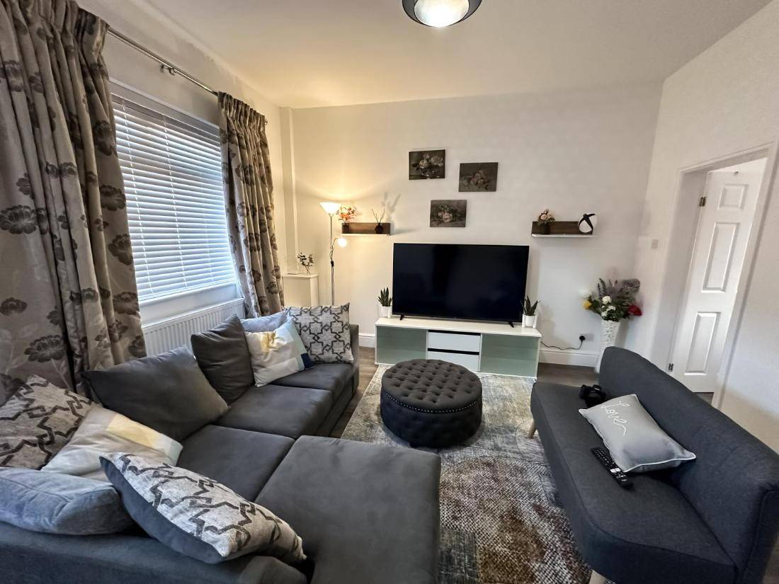 23 M² House ∙ 1 Bedroom ∙ 4 Guests - Bury