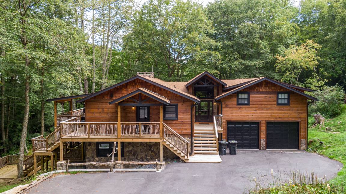 Casa ∙ 5 Habitaciones ∙ 15 Huéspedes - Sugar Mountain, NC
