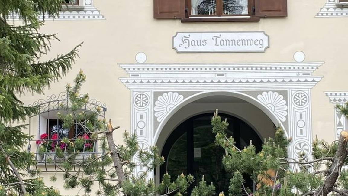 140 M² Apartment ∙ 4 Bedrooms ∙ 10 Guests - Arosa