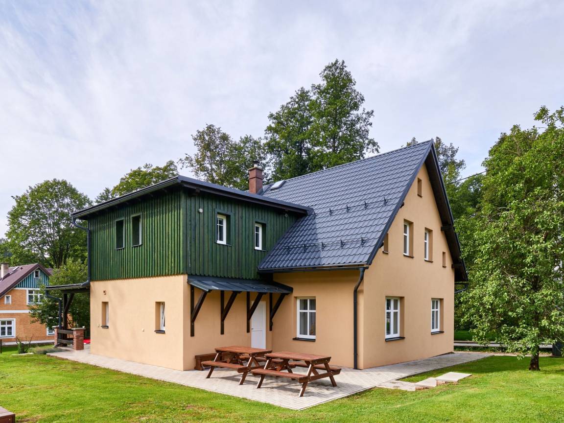90 M² House ∙ 2 Bedrooms ∙ 10 Guests - Pec pod Sněžkou