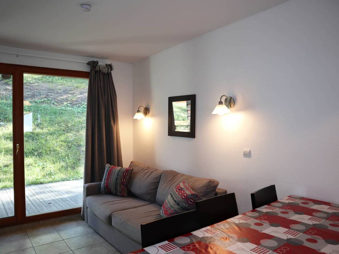 43 M² Chalet ∙ 2 Bedrooms ∙ 6 Guests - Embrun