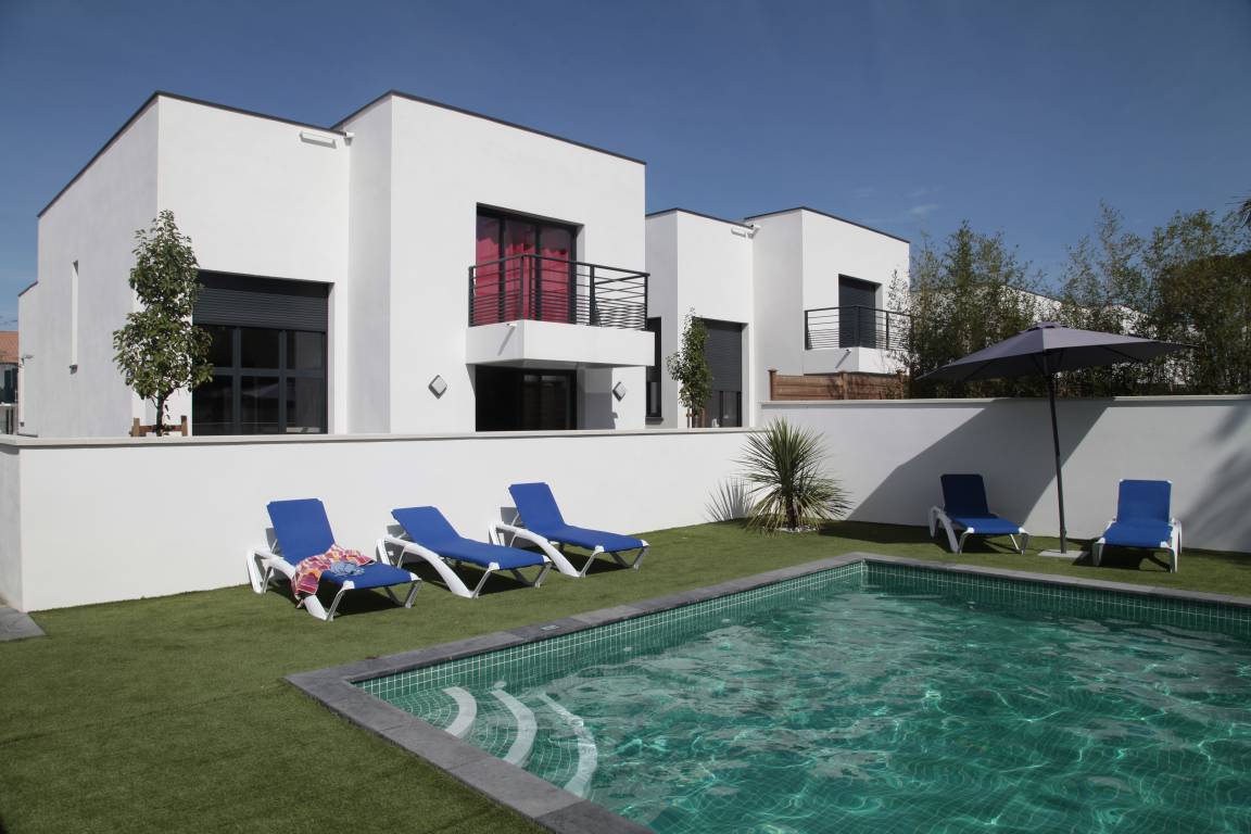 143 M² Villa ∙ 4 Chambres ∙ 8 Personnes - Biarritz