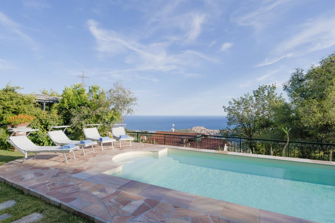 260 M² Apartment ∙ 4 Bedrooms ∙ 10 Guests - Liguria
