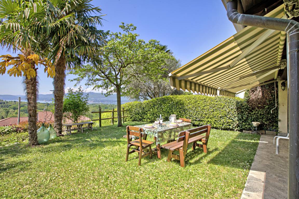 130 M² House ∙ 2 Bedrooms ∙ 4 Guests - Varese