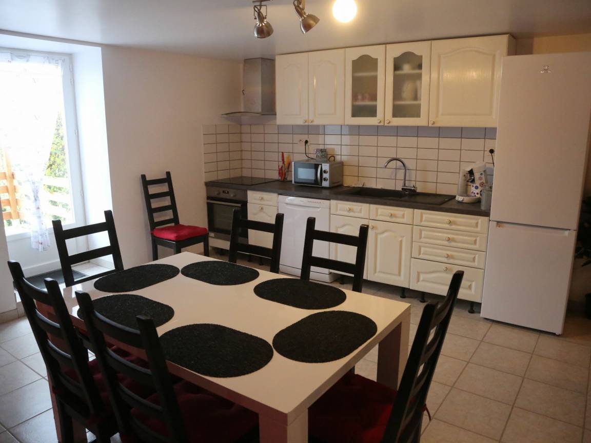 180 M² Cottage ∙ 3 Slaapkamers ∙ 6 Gasten - Briey