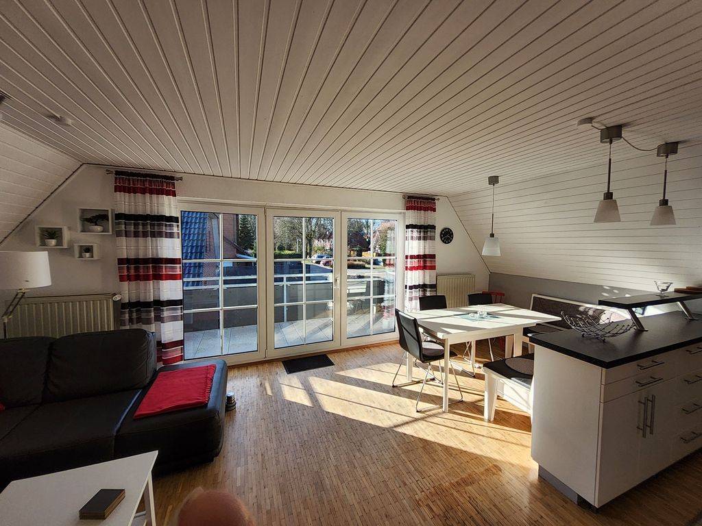 85 M² Ferienwohnung ∙ 3 Schlafzimmer ∙ 5 Gäste - Varel